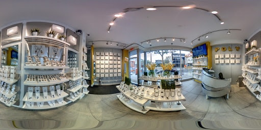 Christophe Poly (Crono Design Inc.) | 6044 St Hubert St Montreal
